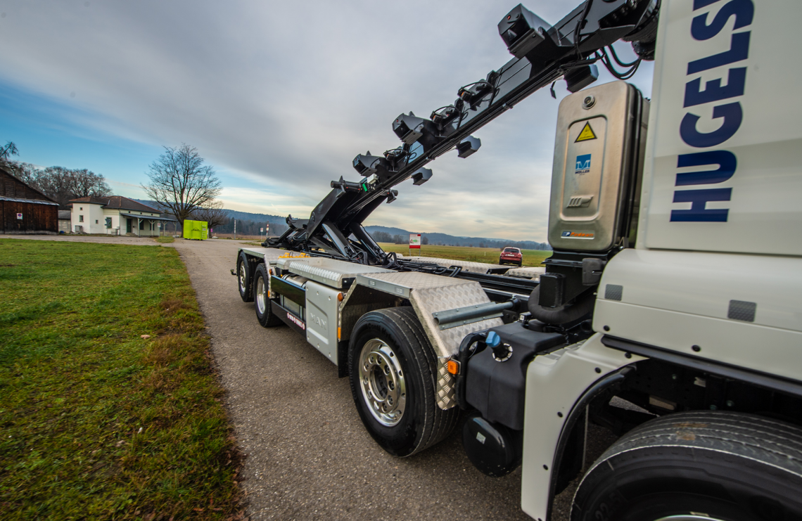Neues VDL Containersystemen BV Kettengerät für die Hugelshofer Recycling AG
